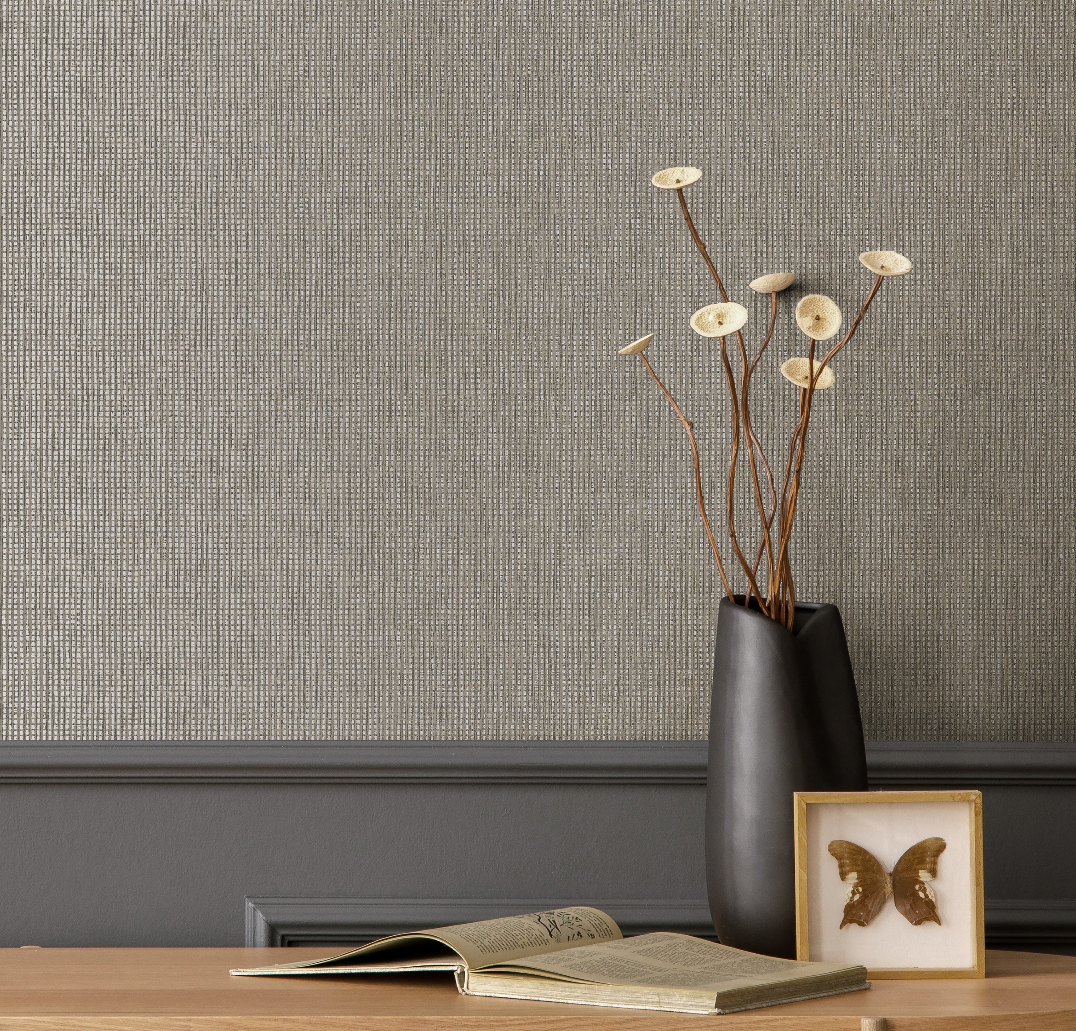 66133 Textura Pique Charcoal – Sasi Wallpaper